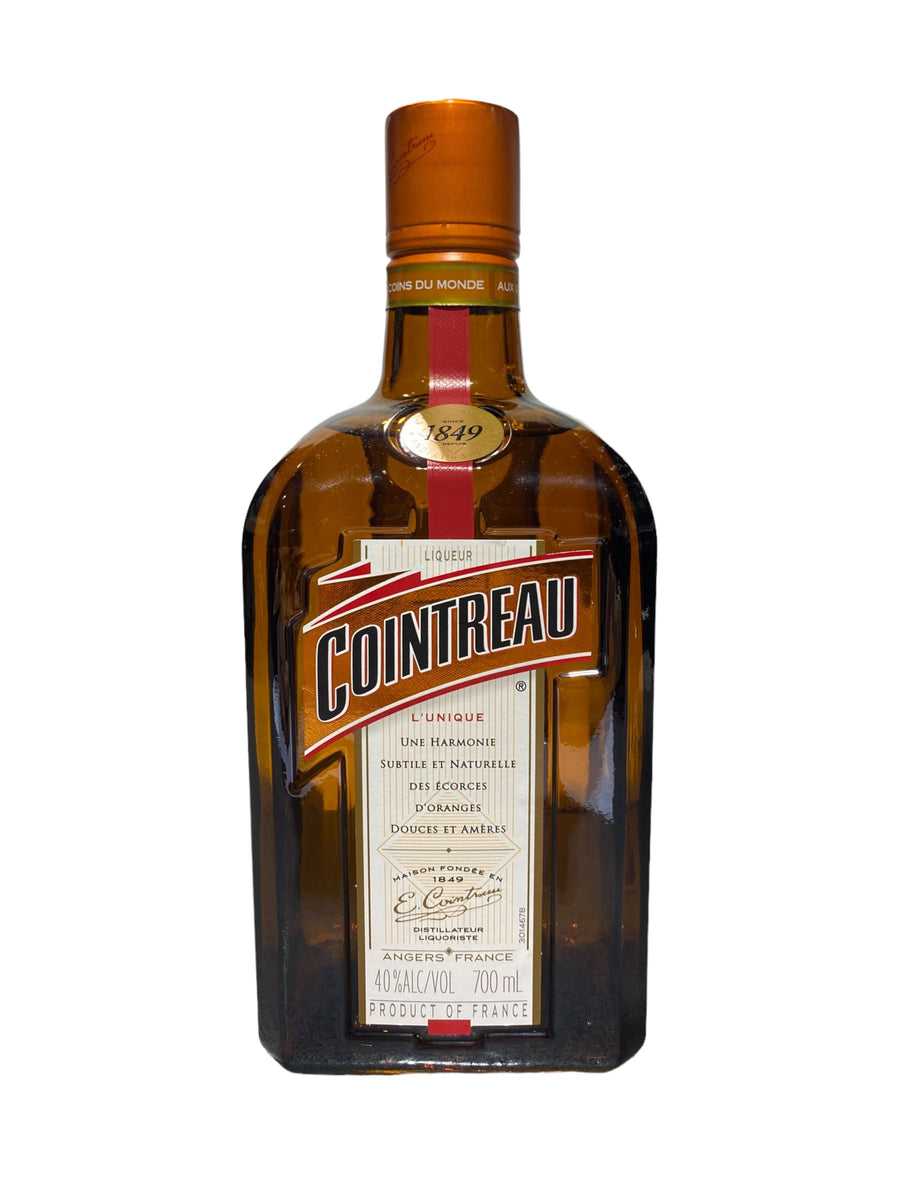 Cointreau 700ml – Liquor Shed
